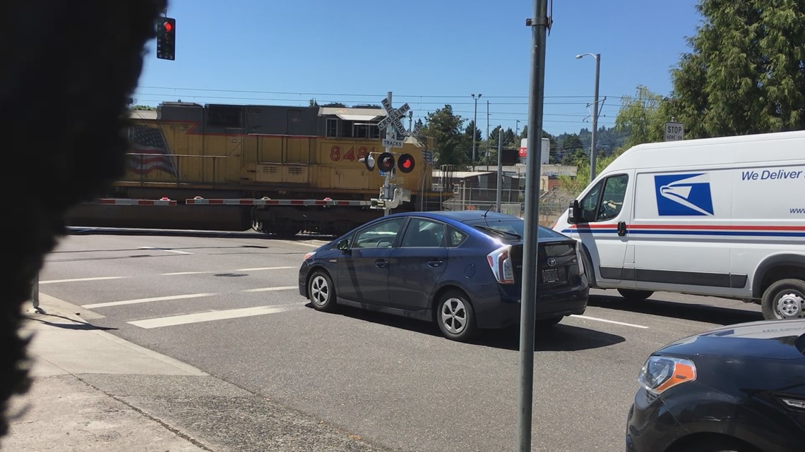 Portland receives federal grant to ease rail crossing backups | kgw.com