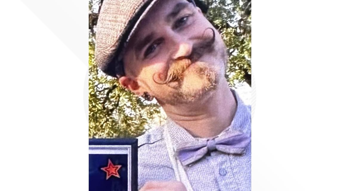 Man wanted for sex crimes against children in Oregon, Alabama | kgw.com