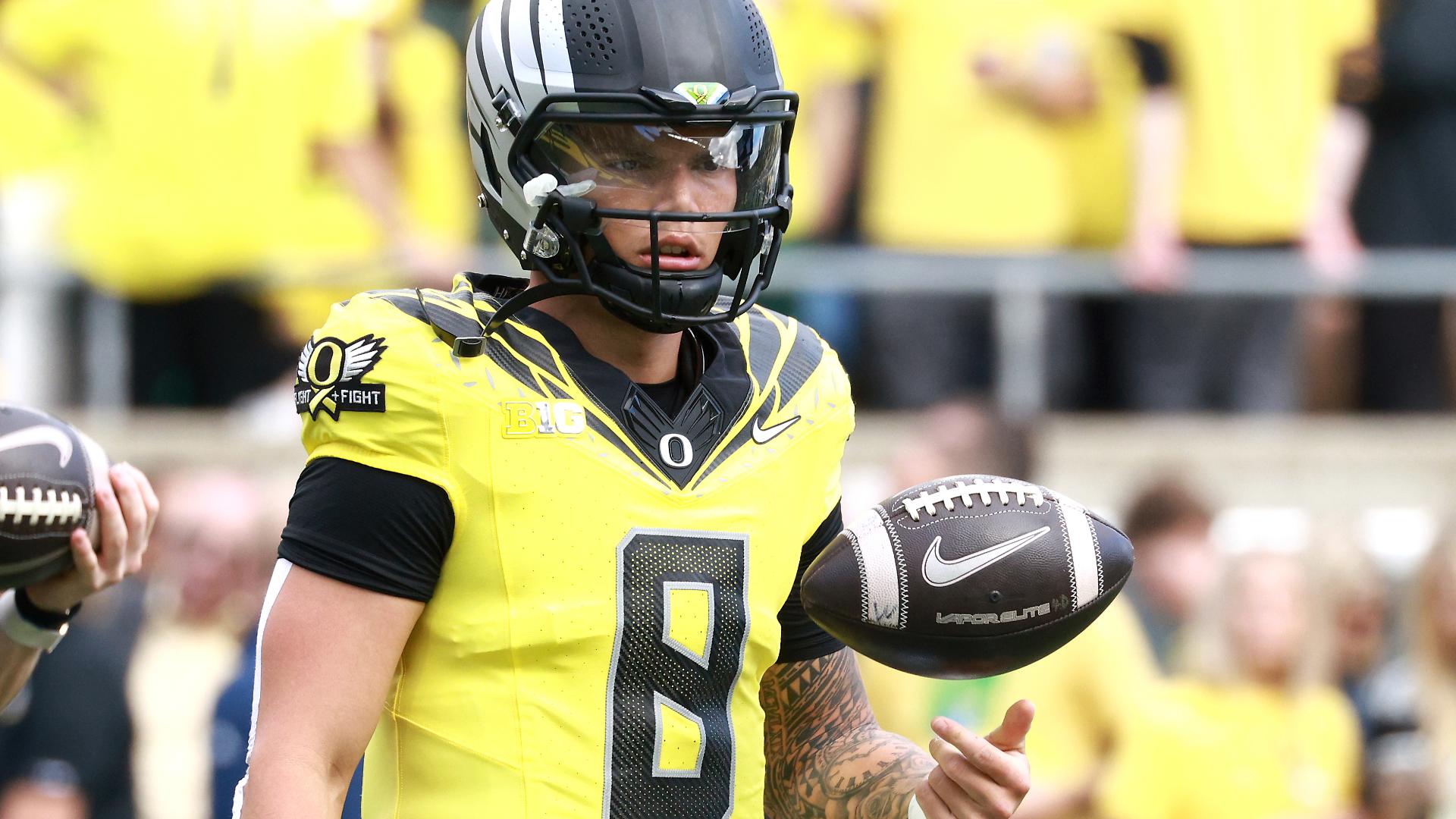 No. 1 Oregon routs No. 20 Illinois to remain on top of Big Ten | kgw.com