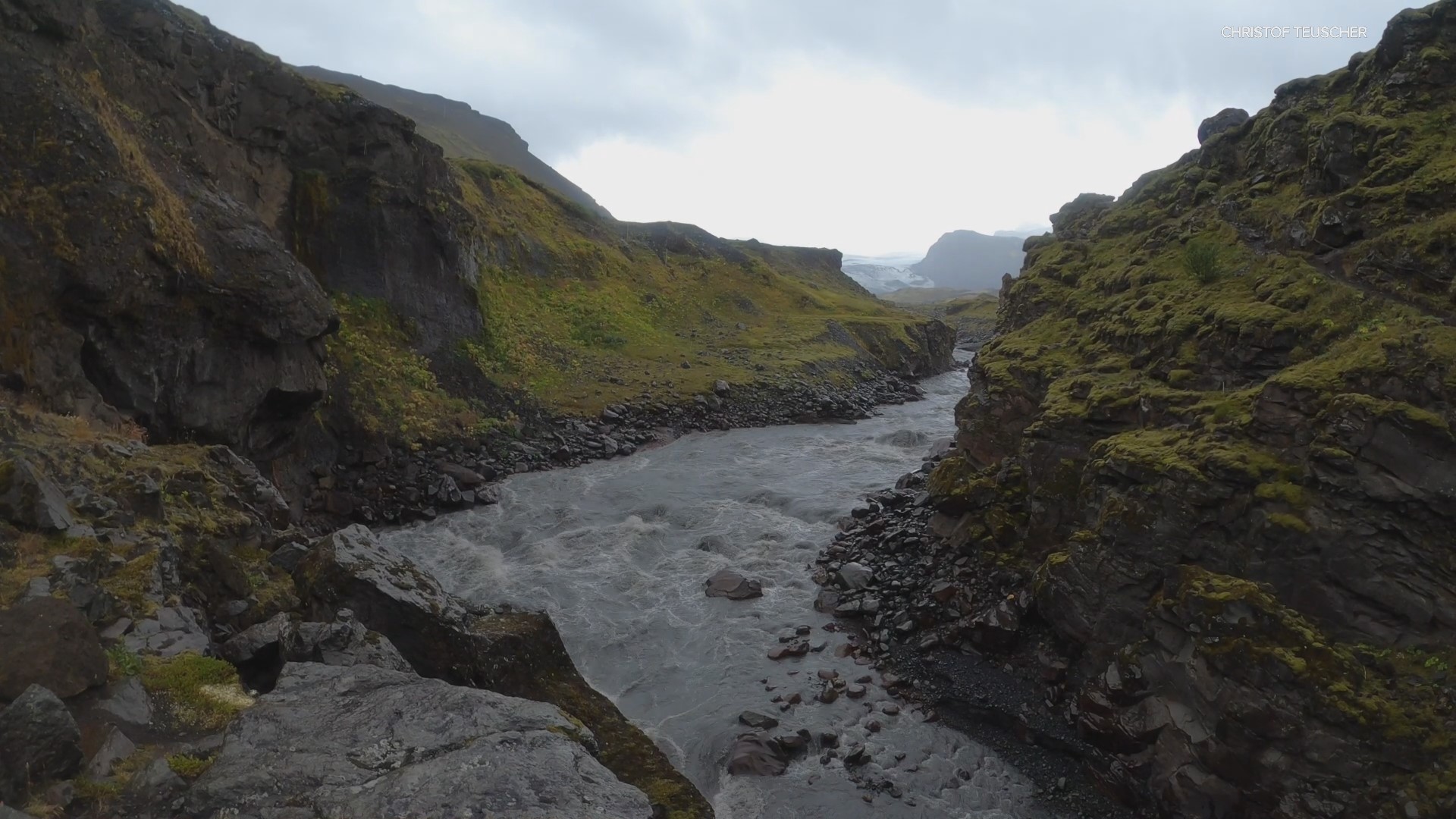 Portland man completes 8-day trek across Iceland | kgw.com