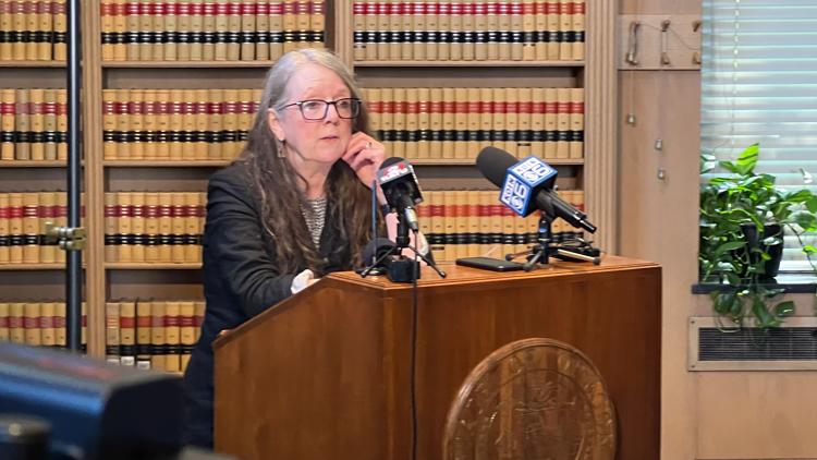 Oregon swears in new Secretary of State LaVonne Griffin-Valade | kgw.com