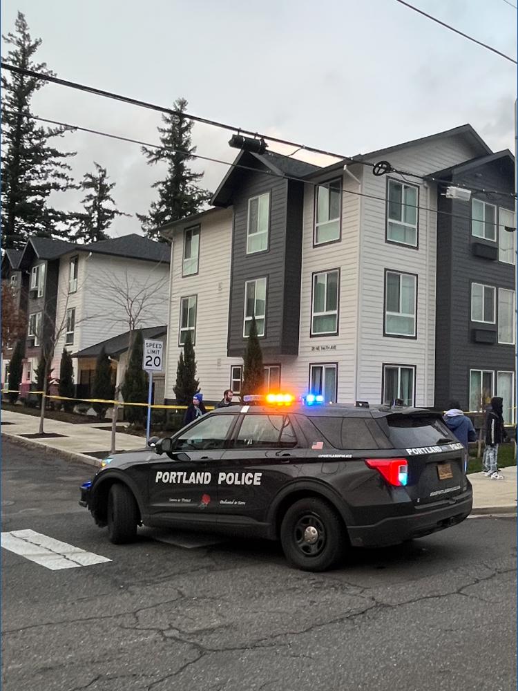 DHS identifies 2 people shot by Border Patrol during East Portland ...