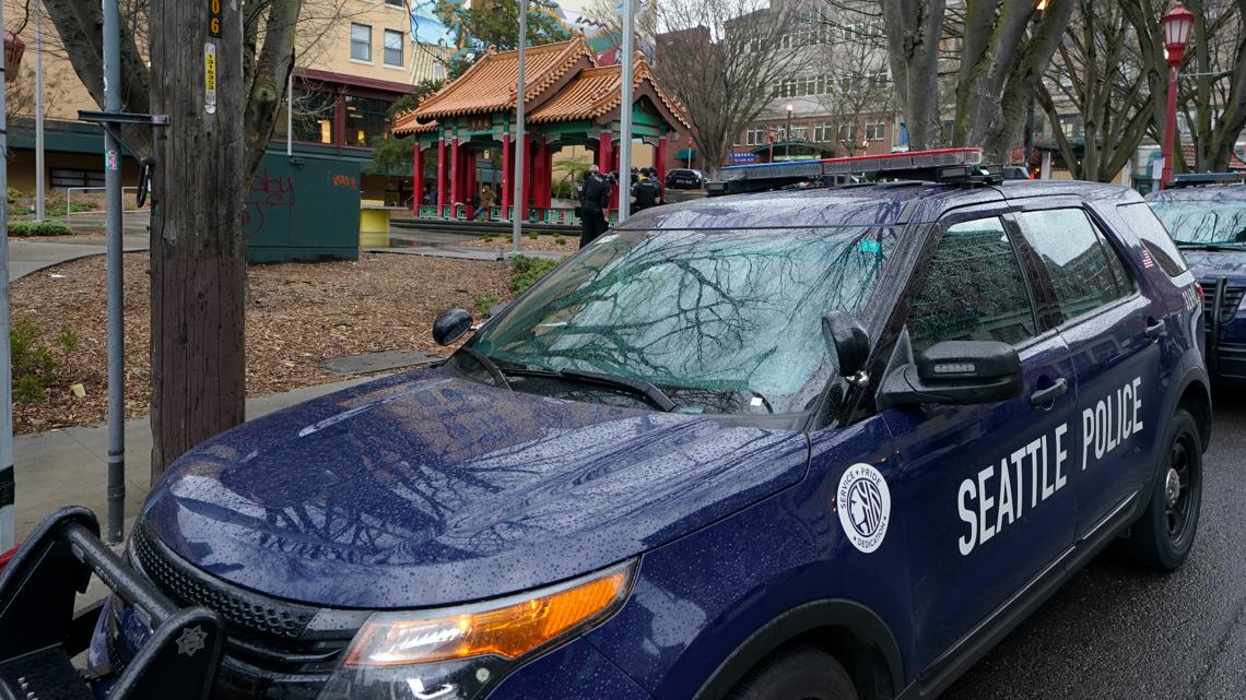 Off-duty Seattle police officer fired for racist remarks | kgw.com