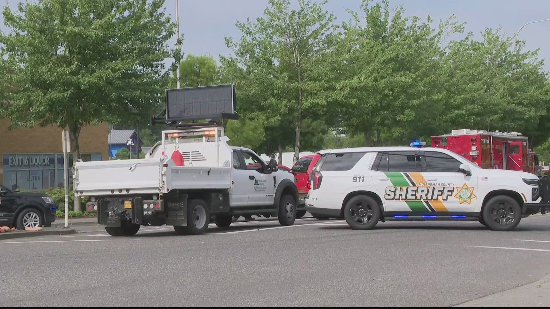Firefighters, hazmat crews contain ammonia leak at Townsend Farms | kgw.com