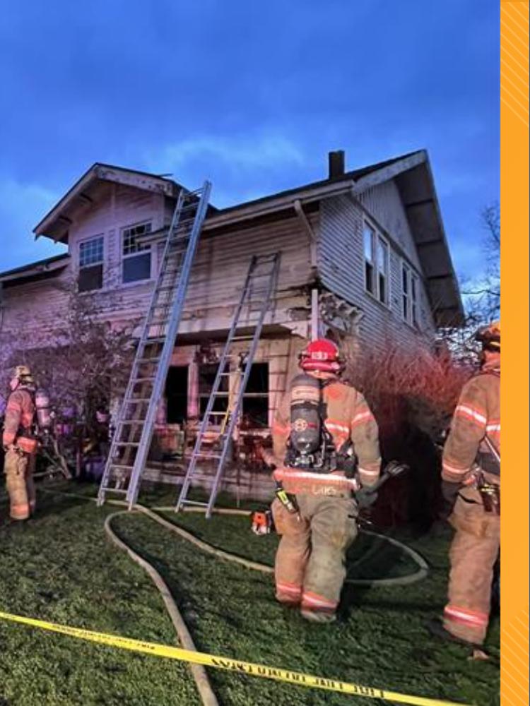 Victim pulled from house fire in Northeast Portland | kgw.com