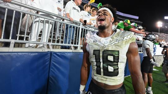 Oregon tight end Kenyon Sadiq drafted by Jets with 16th pick in first ...
