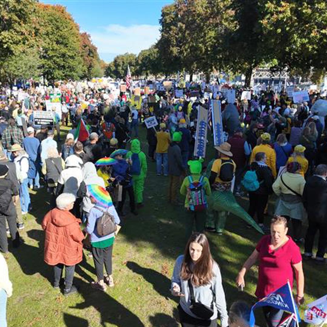 'No Kings' Portland protests: Live blog | kgw.com