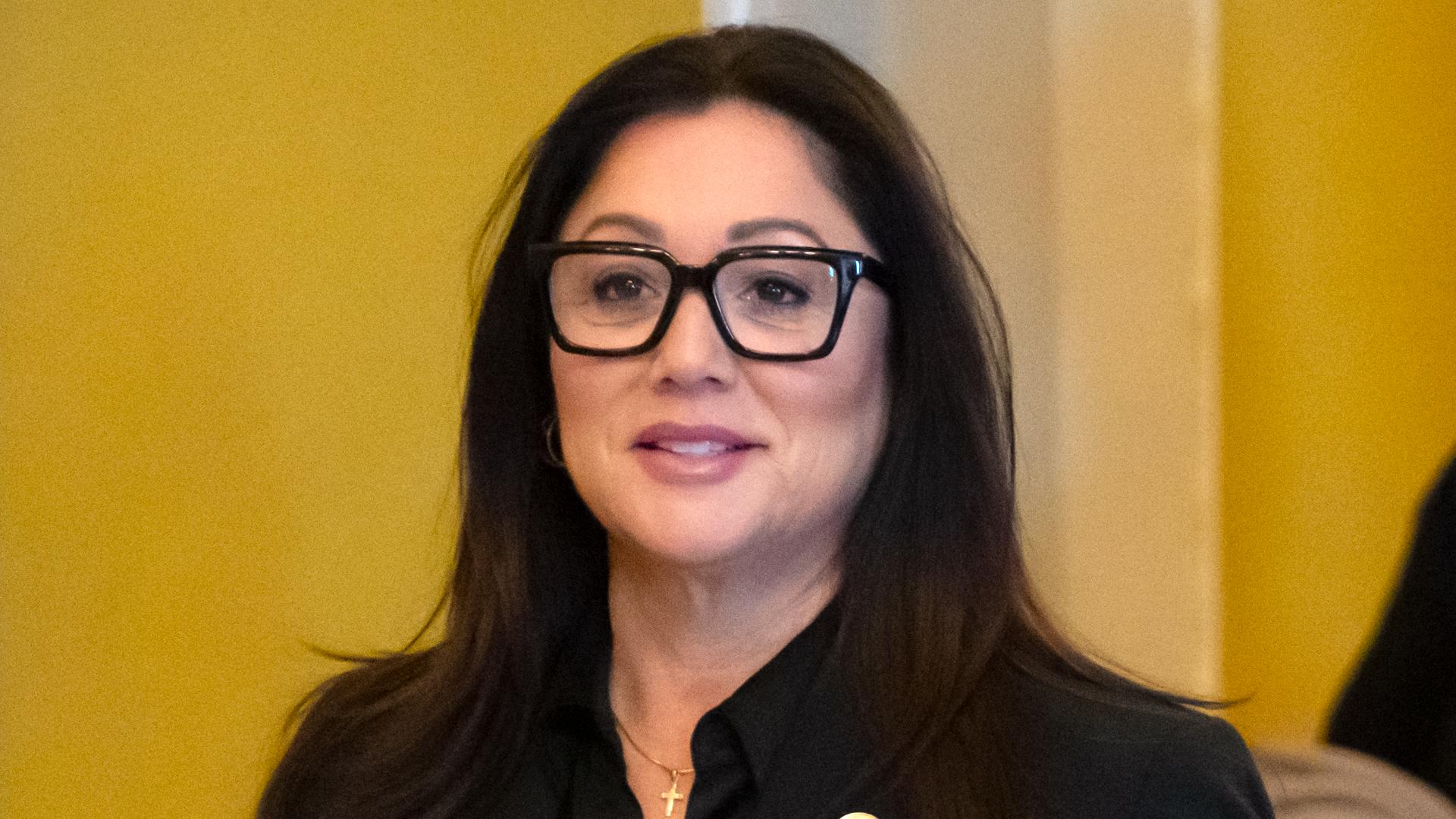When is the confirmation hearing for Lori Chavez-DeRemer? | kgw.com