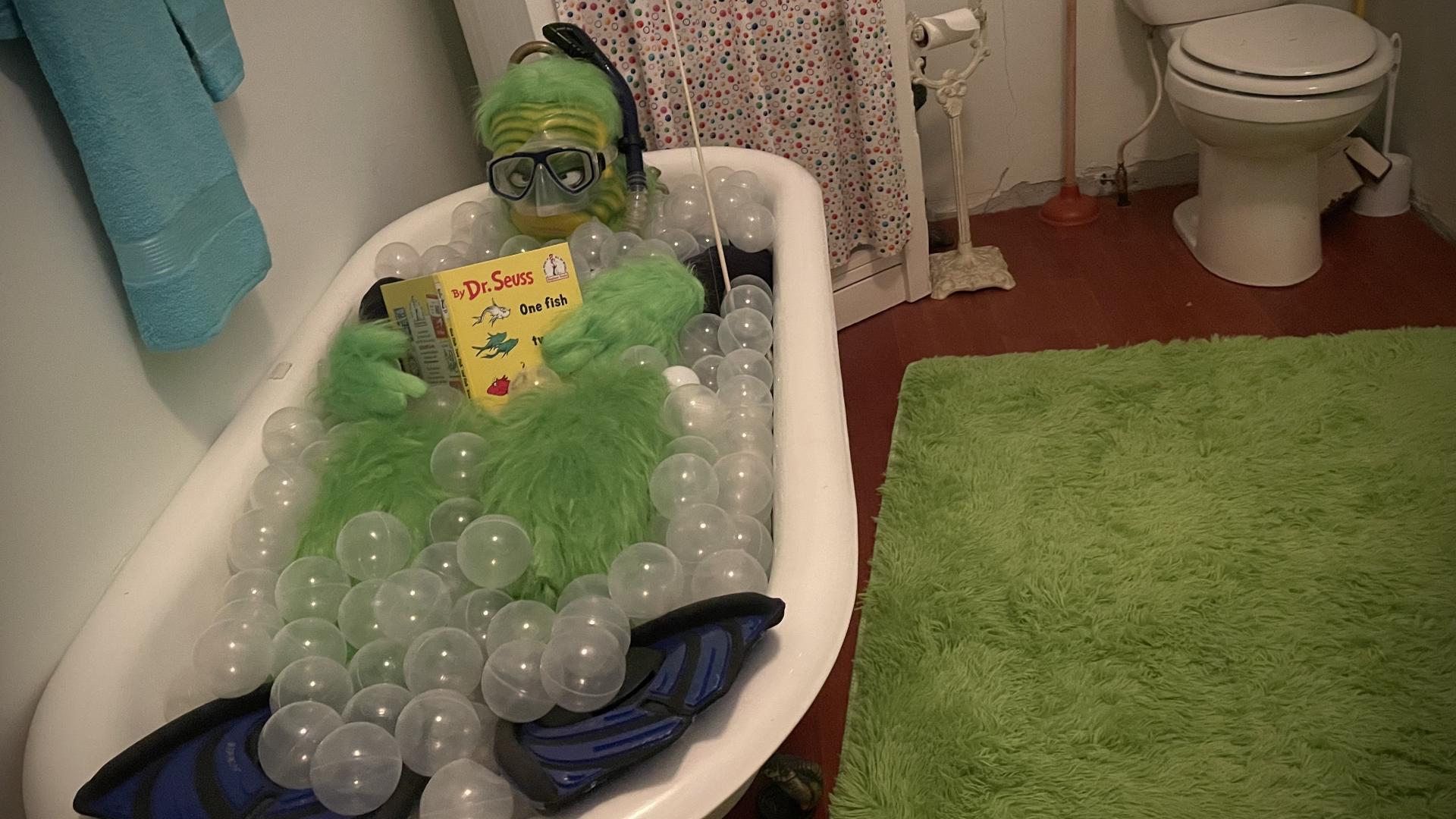 Watts House in Scappoose transformed into 'Whoville' for the holidays ...