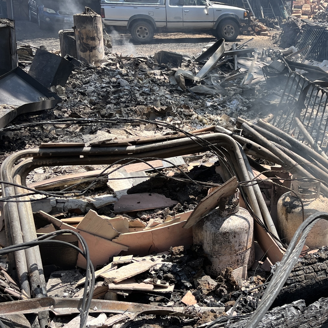 Rowena Fire destroys at least 20 homes, leaving residents devastated ...