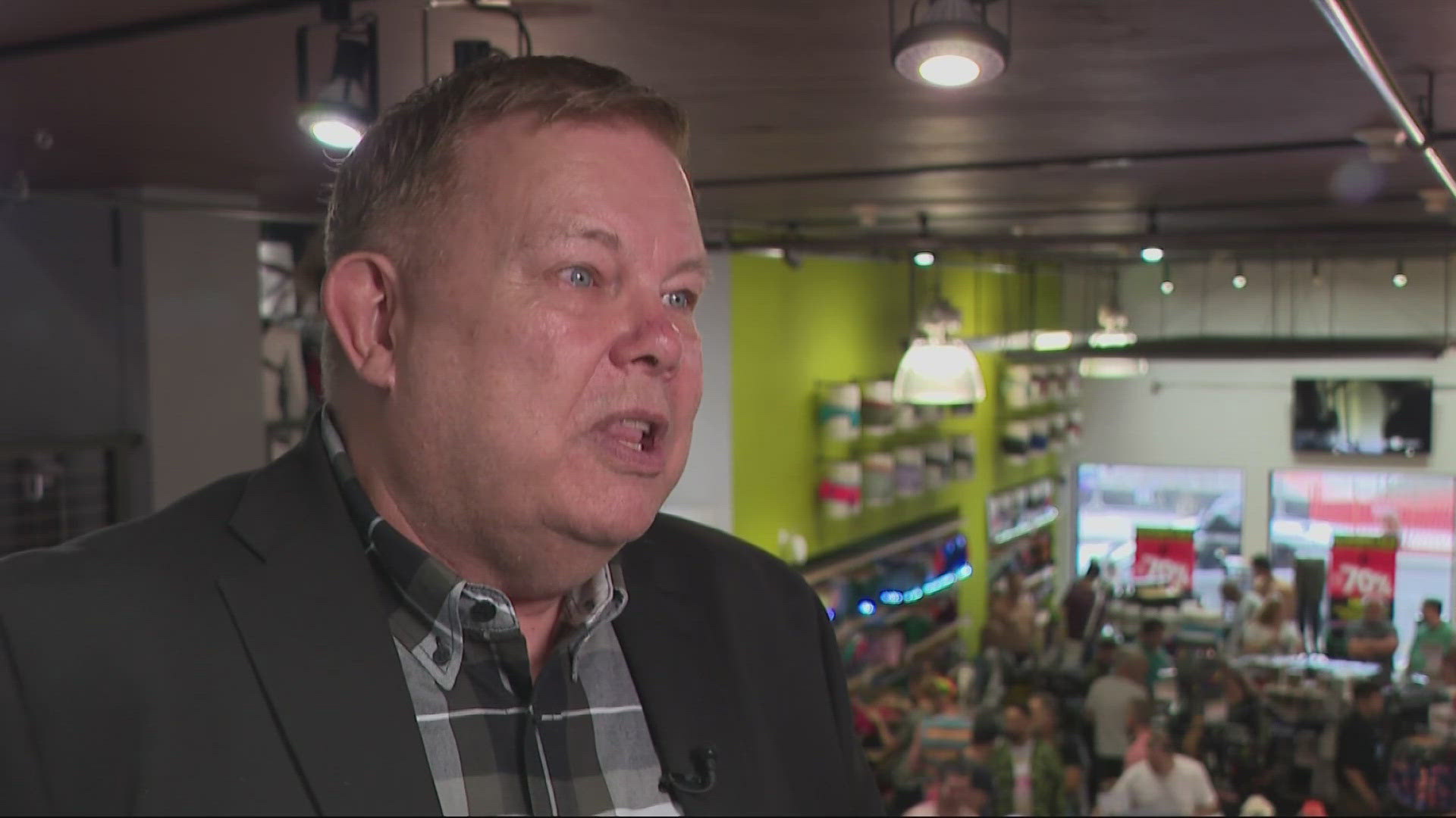 UnderU4Men transitions to new owner in Portland | kgw.com