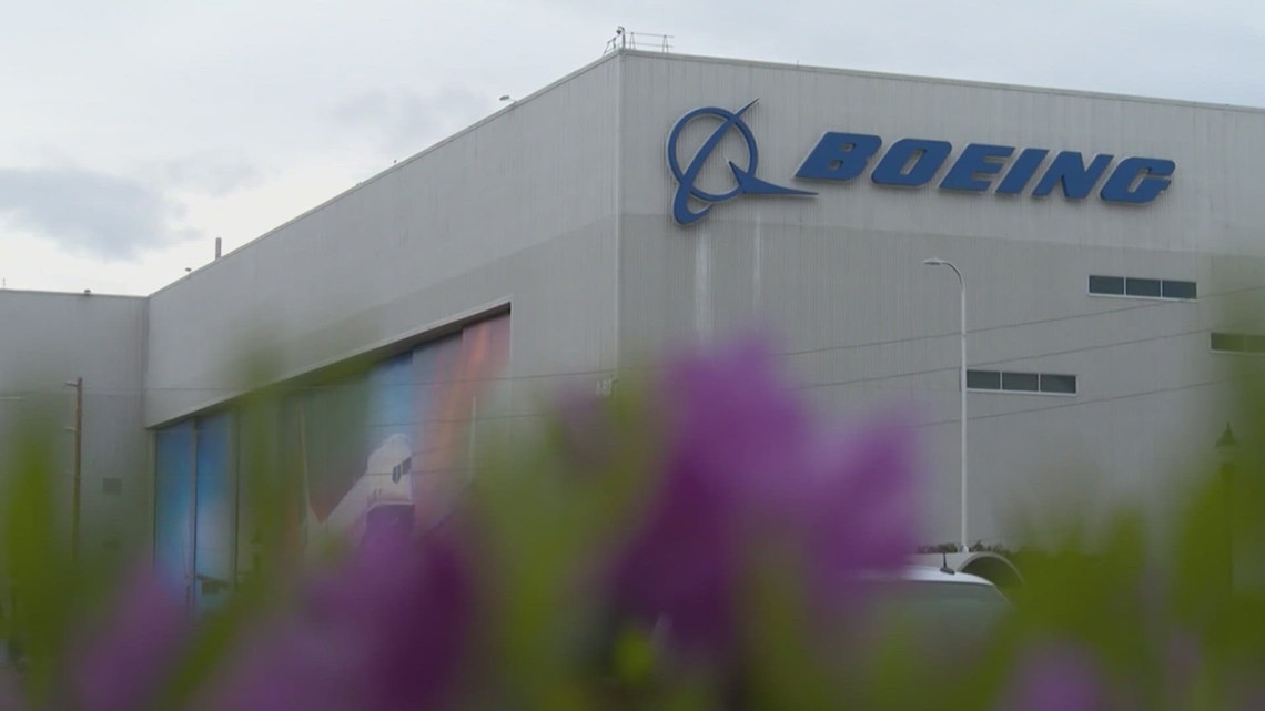 Boeing rehires laid-off union workers after SPEEA challenge | kgw.com