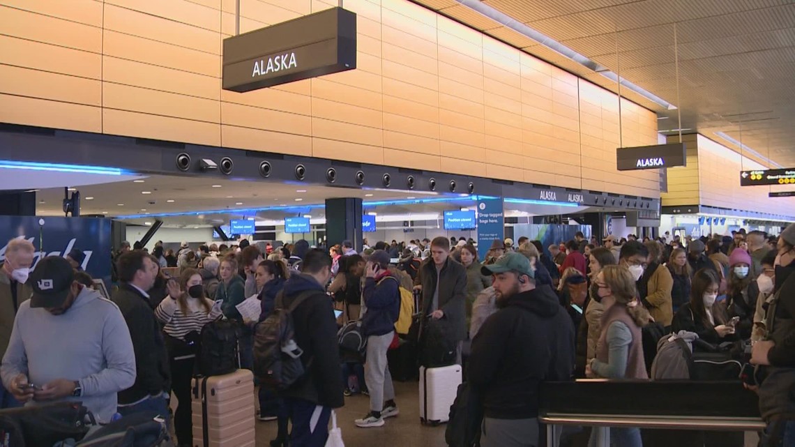 Over 200 flights canceled Saturday at Sea-Tac Airport due to winter ...