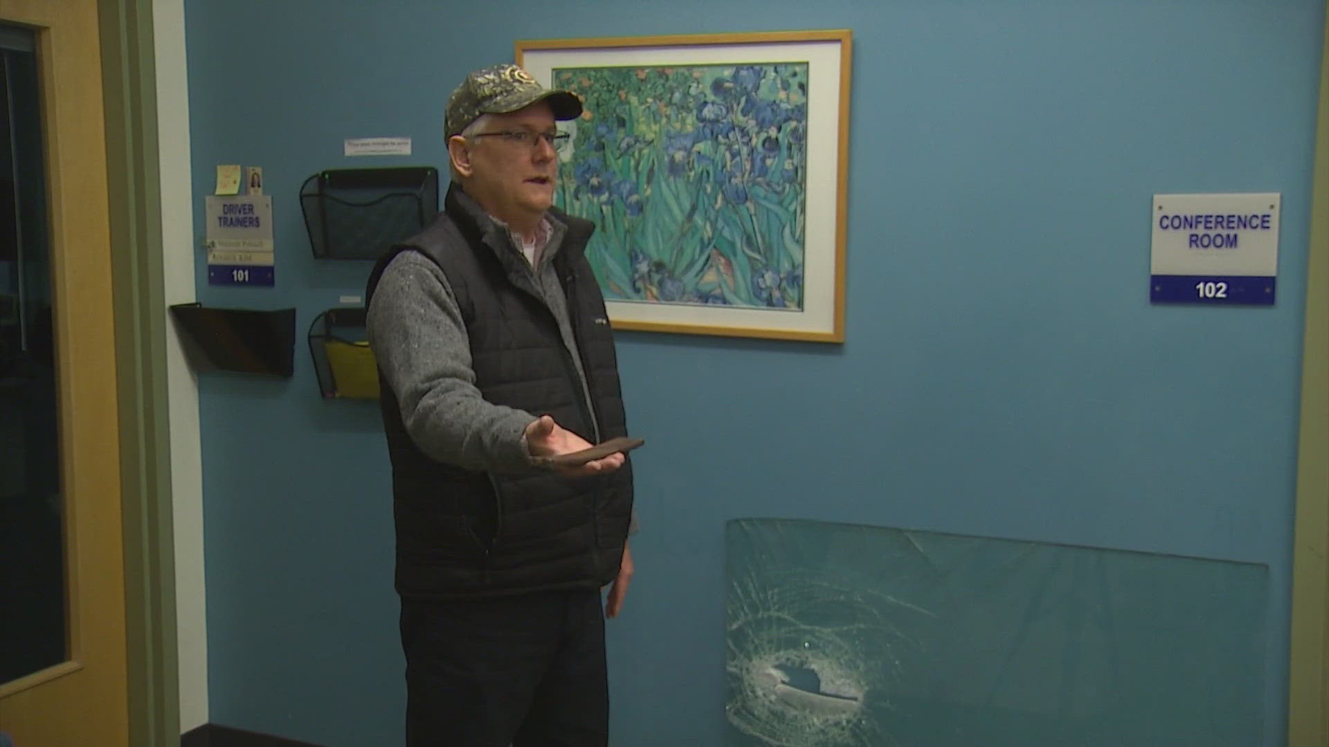 Metal bar crashes through windshield, hitting Washington school bus ...