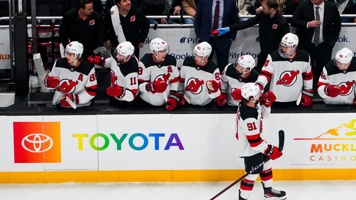 Palat scores early in 3rd period as Devils beat Kraken 3-2 to snap 4 ...