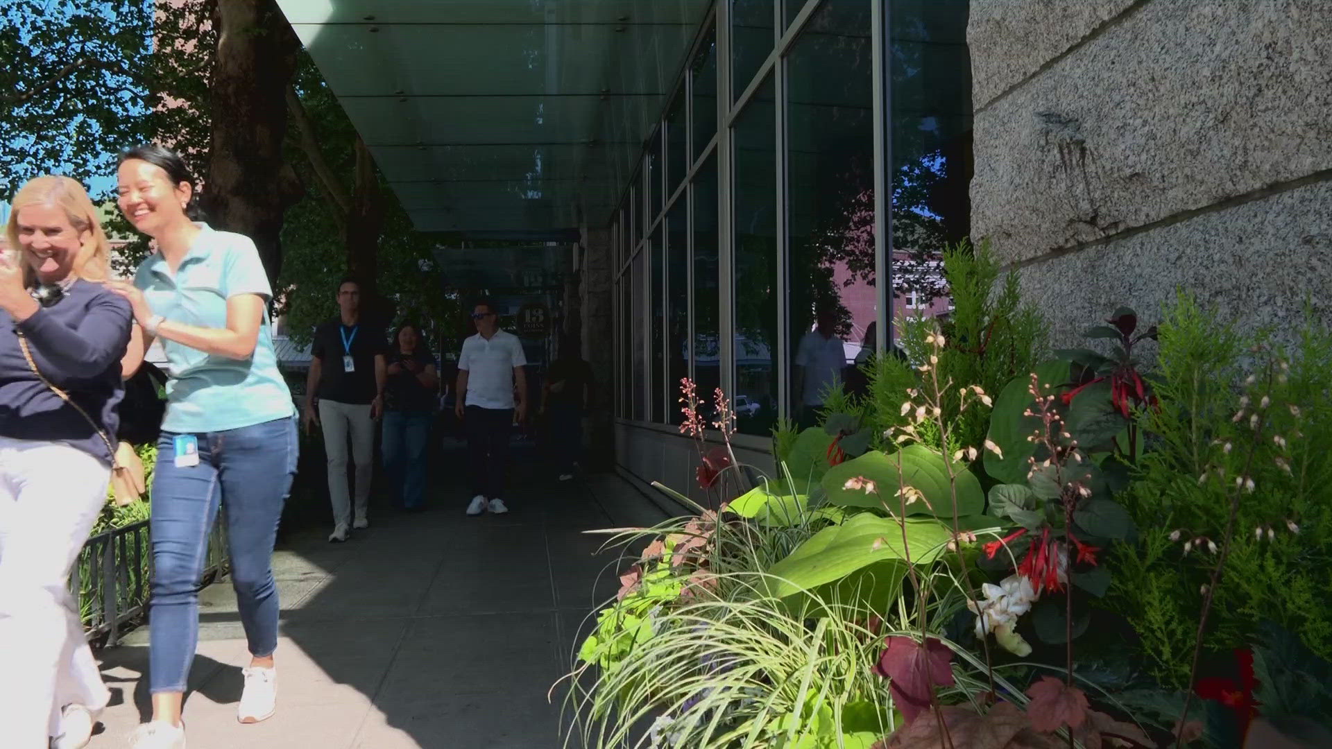 Seattle hotel workers could go on strike right before World Cup | kgw.com