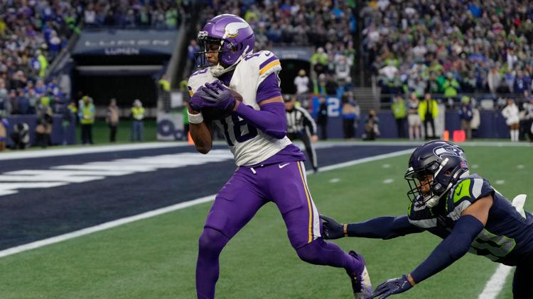 Sam Darnold and Justin Jefferson lead surging Vikings past Seahawks 27-24 | kgw.com