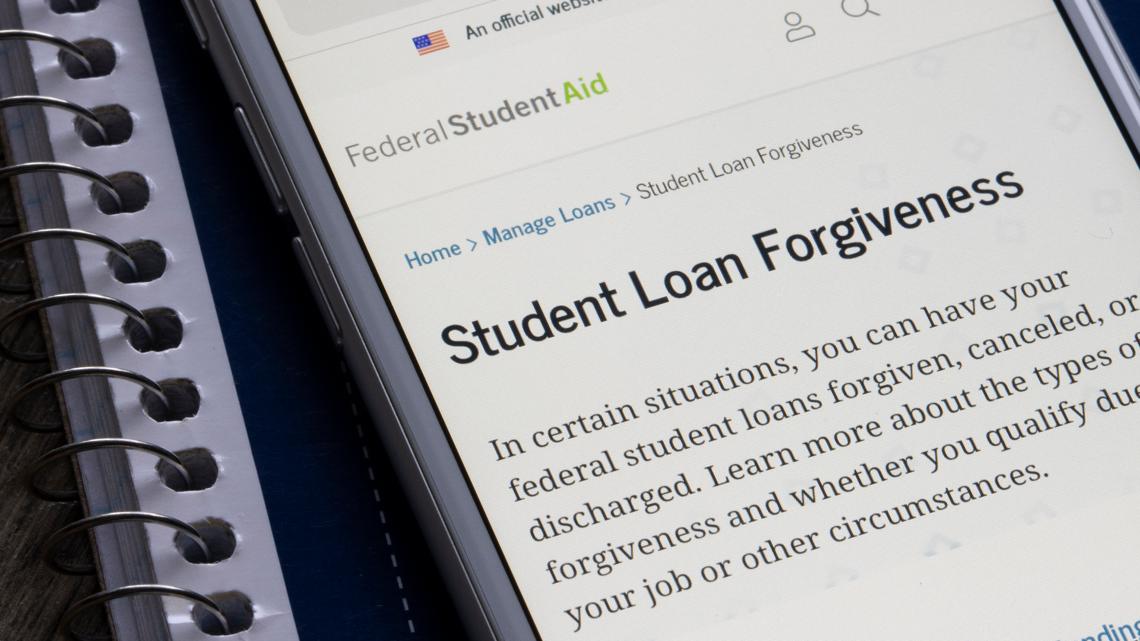 Microchip Technology announces 2,000 layoffs at factories, including in ...