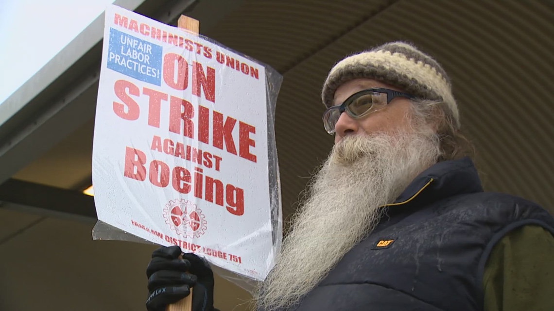 Boeing machinists strike: Union endorses latest contract offer | kgw.com