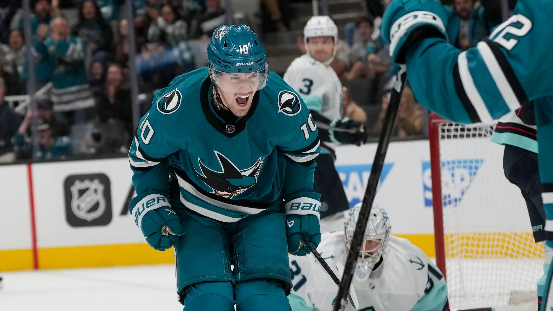 Klim Kostin's Gordie Howe hat trick helps Sharks beat Kraken 8-5 | kgw.com