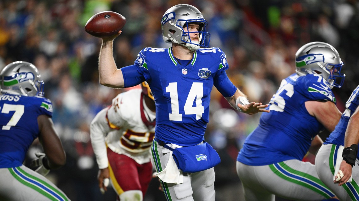 Head of Oregon National Guard commiserates with troops before Portland ...