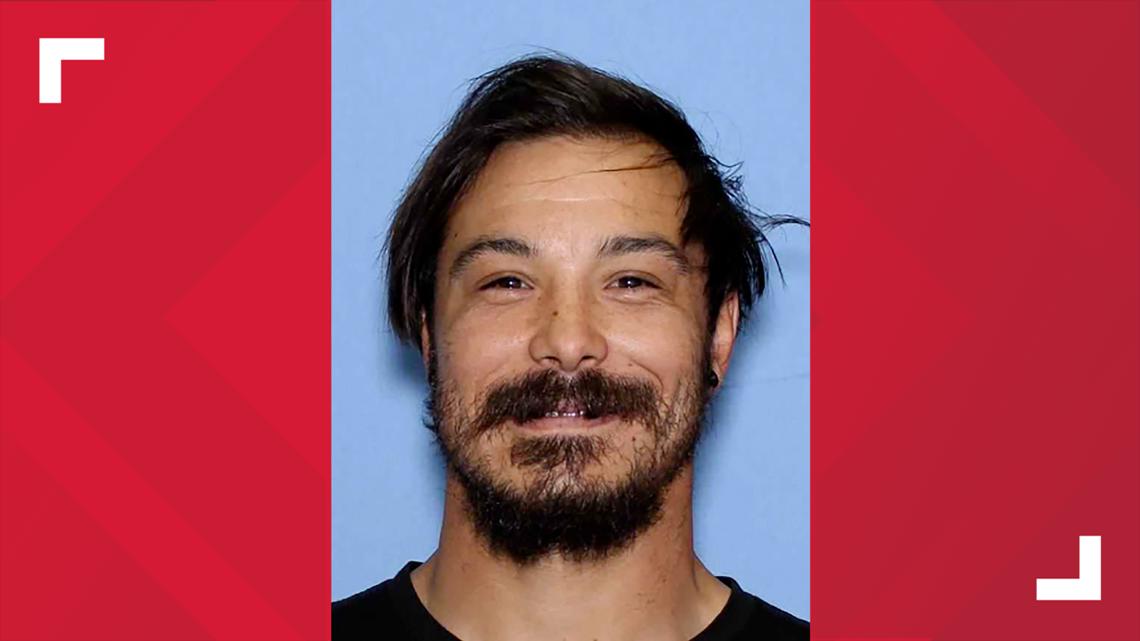 DNA evidence links Travis Decker to daughters' murders | kgw.com