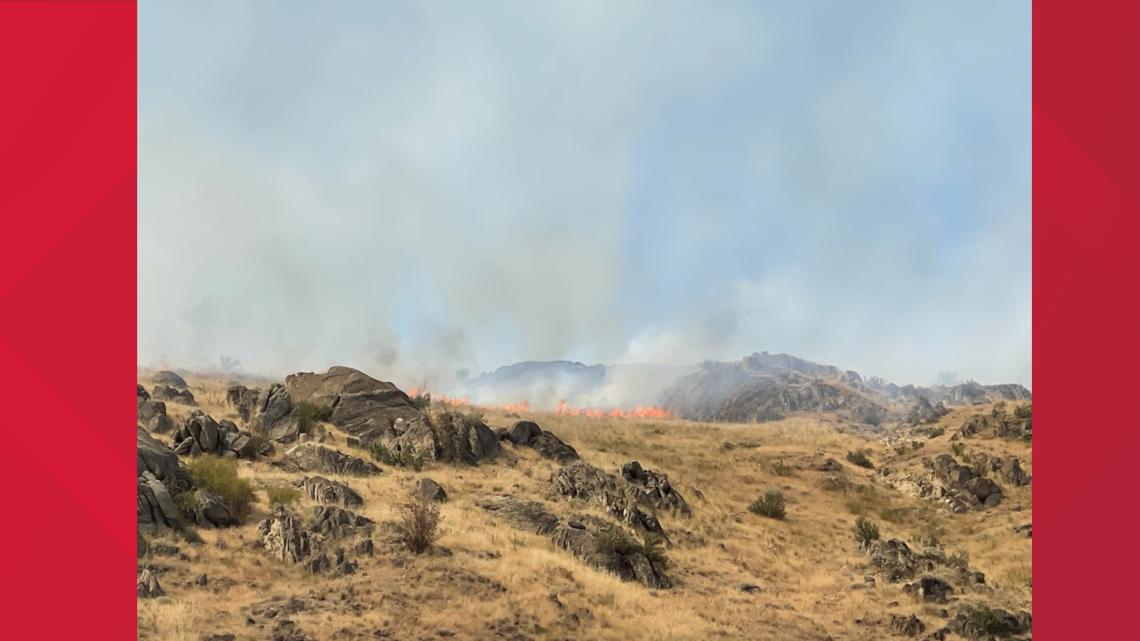 Evacuations expanded, upgraded for Swawilla fire | kgw.com