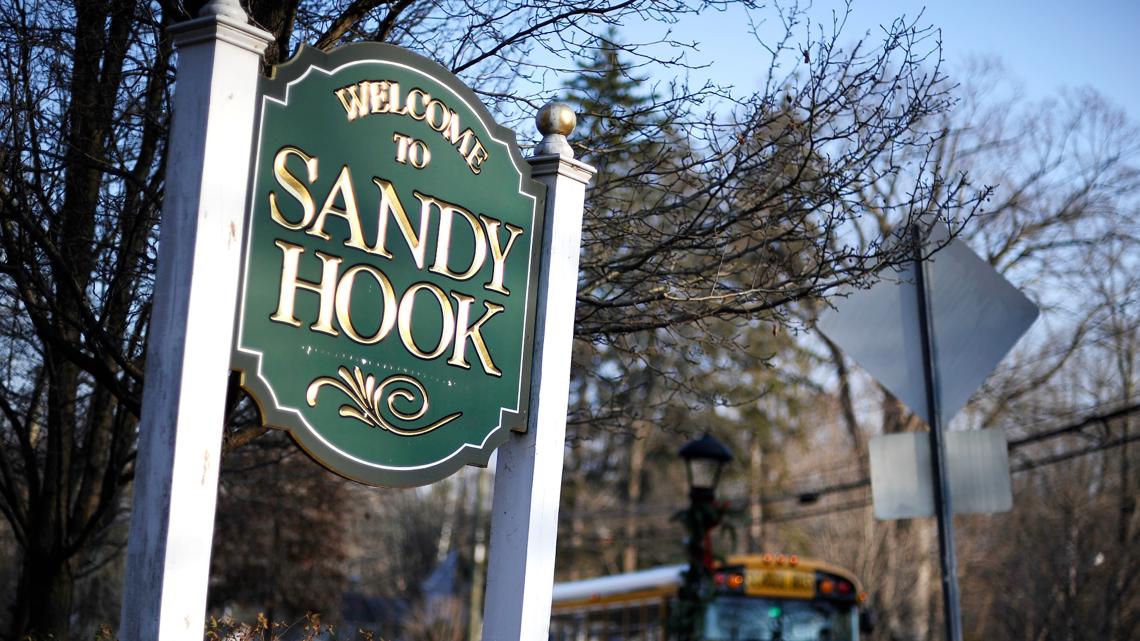Oregon man accused of terrorizing parents of Sandy Hook victims makes ...