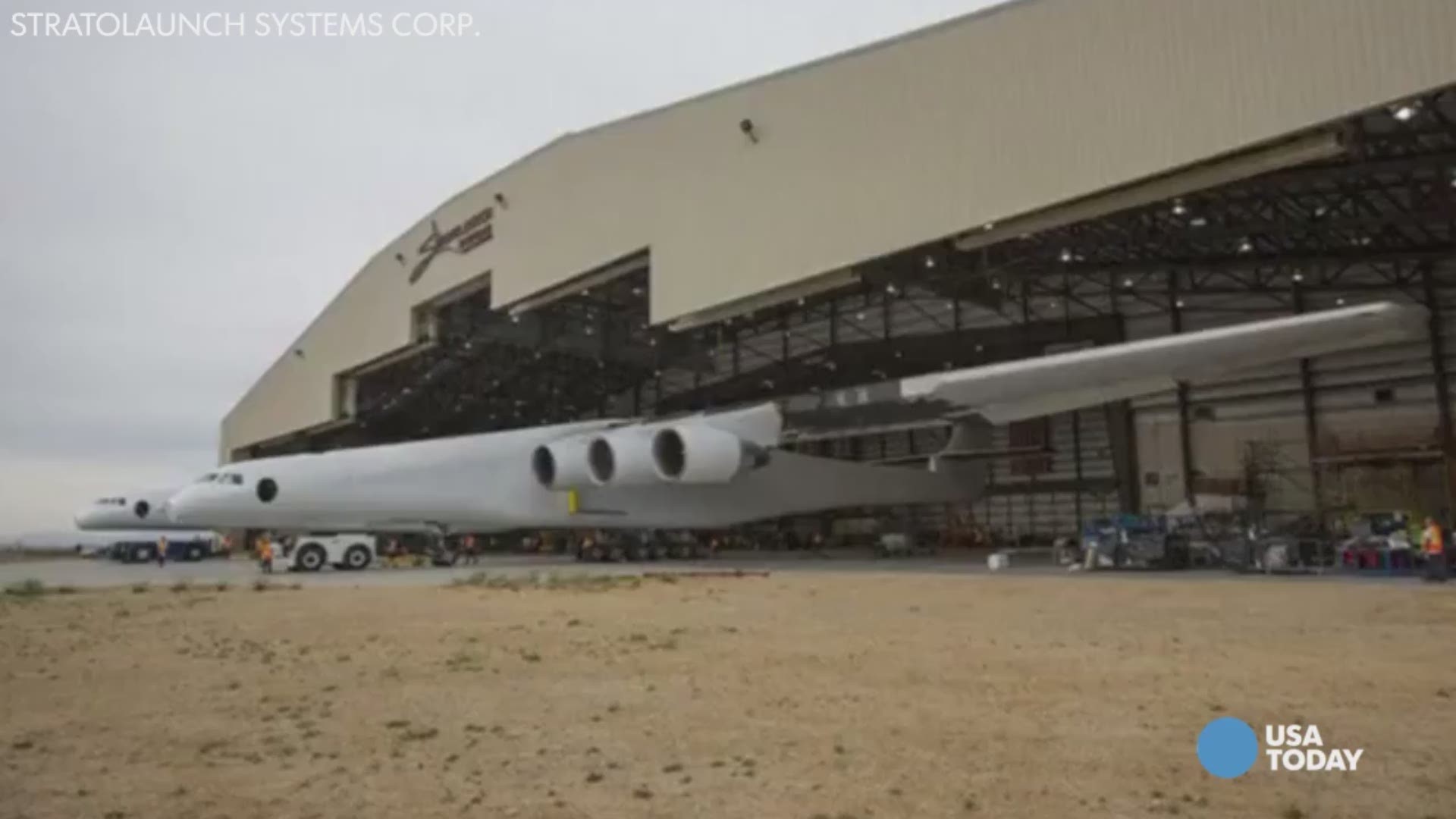 World's largest-ever airplane does first runway roll | kgw.com