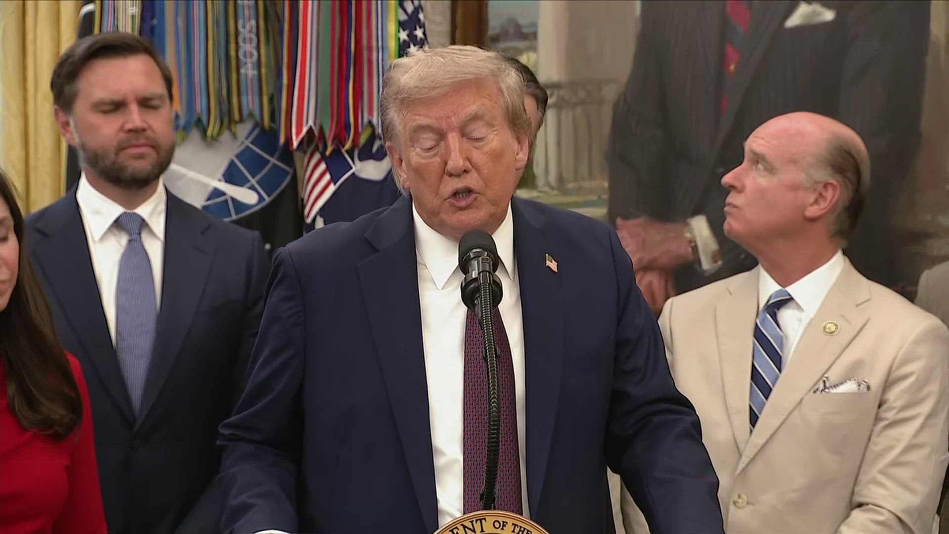 Trump announces Space Command moving from Colorado to Huntsville ...