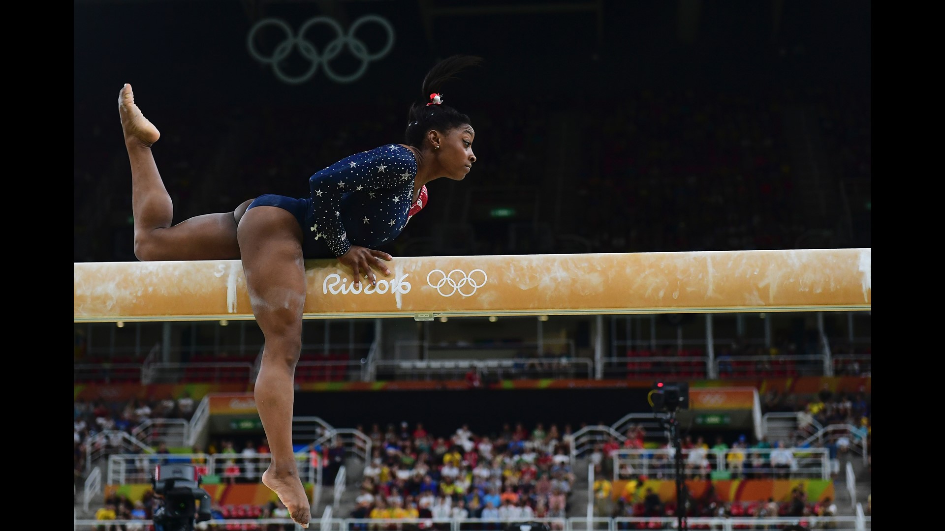 Simone Biles has one concern about carrying U.S. flag at closing ...