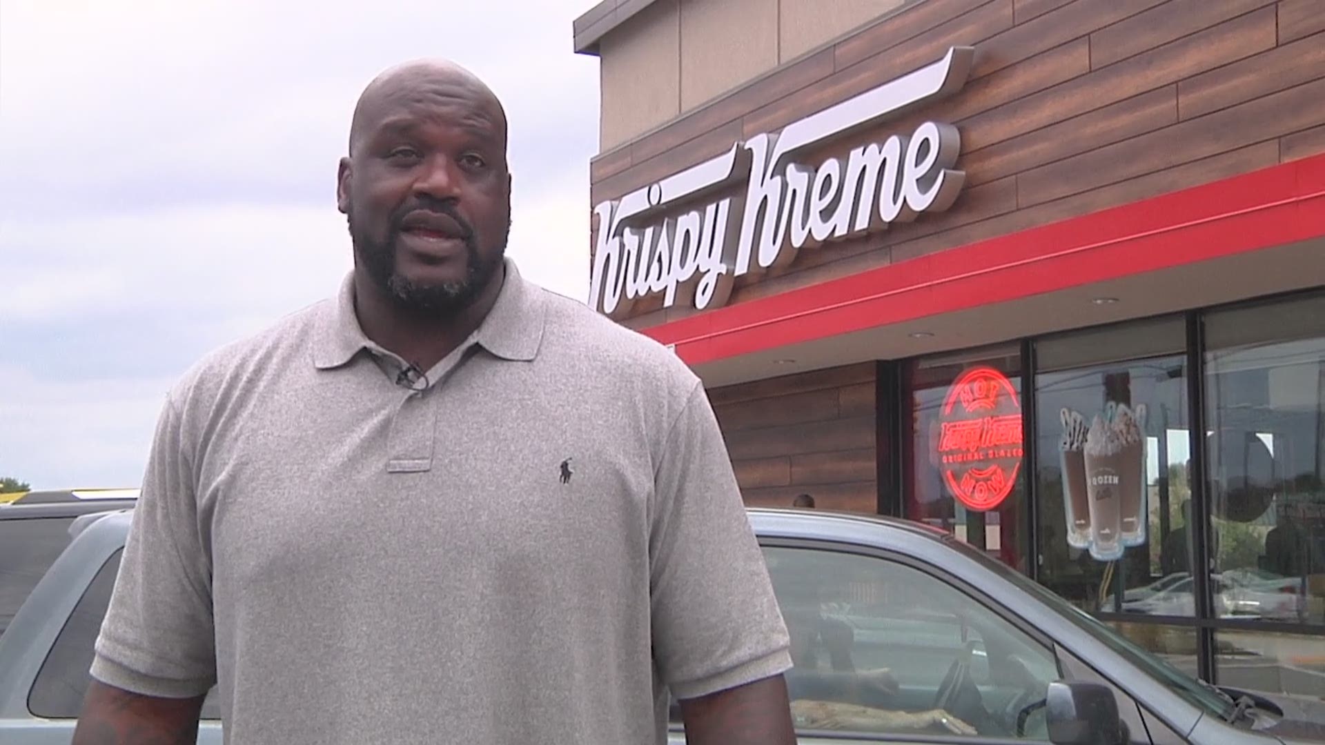 Shaq buys Krispy Kreme on Ponce... because he loves doughnuts | kgw.com